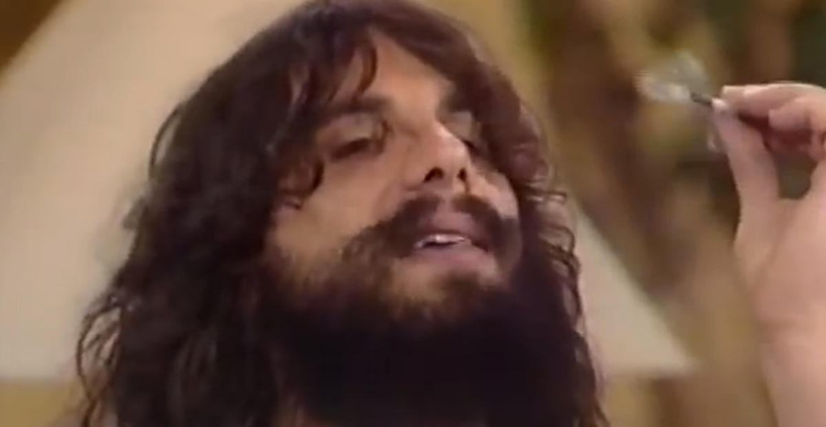 Rev. Bud Green Takes Credit for Brooklyn Bridge Flag Stunt